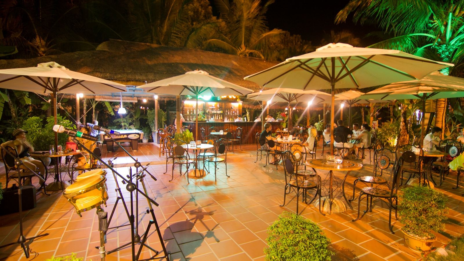 Informace o hotelu DIAMOND BAY RESORT & SPA 5 * (Nha Trang, Vietnam ...