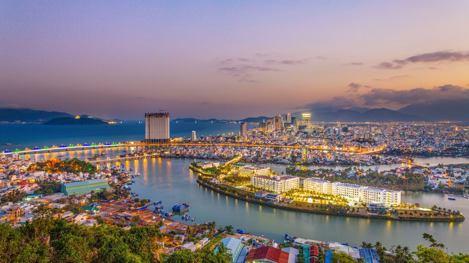 Informace o hotelu CHAMPA ISLAND NHA TRANG RESORT HOTEL & SPA 5 * (Nha ...